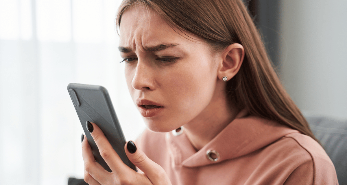 Why Am I Seeing Flashes of Light in the Corner of My Eyes? - Walter Eye ...